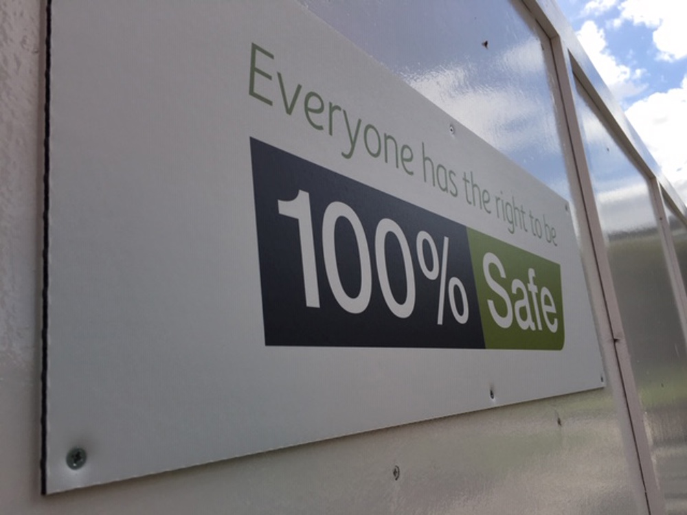 Reduce environmental impact of site signage - Akyprint